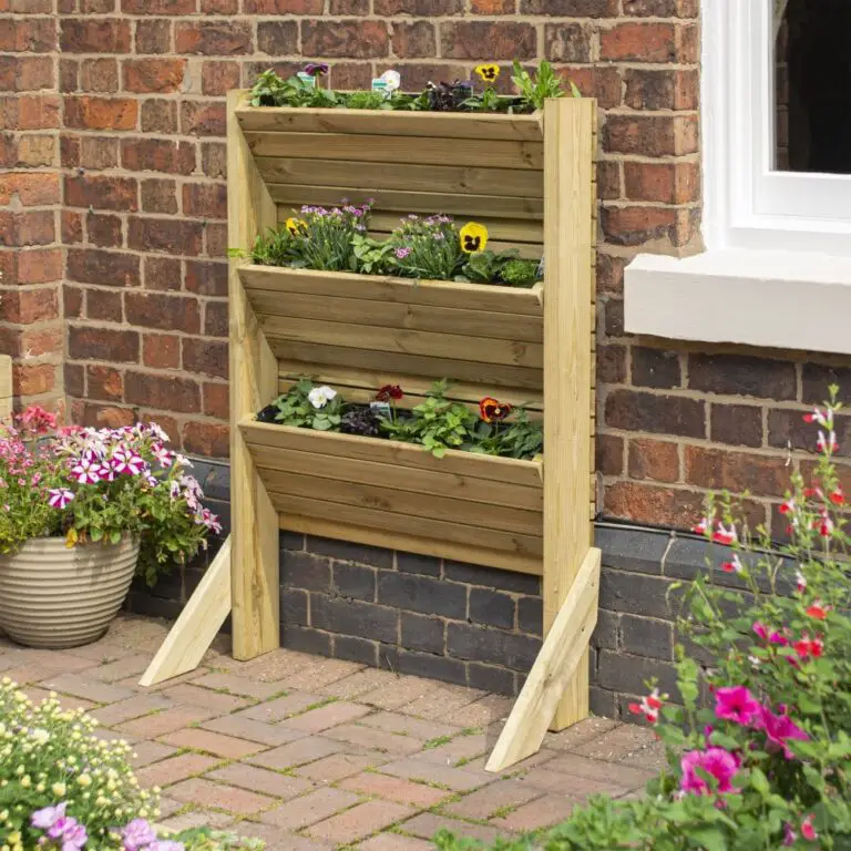 23 Best Ladder Herb Garden Ideas - Clever Patio